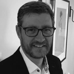 Insurance Times’ Phil Davison taking part in sleepout for charity ...