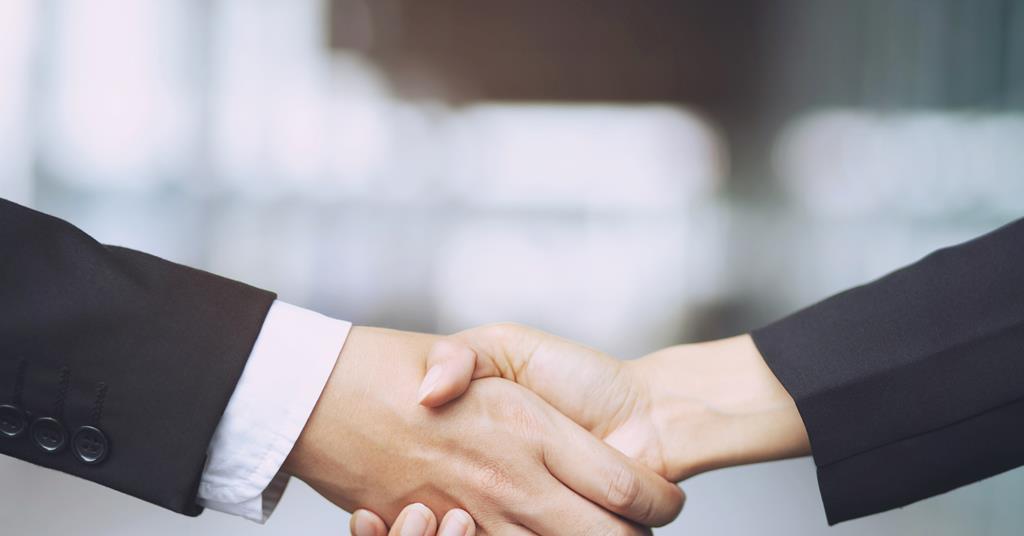 Ex-Jelf boss Barton returns with star lineup in new broker | News ...